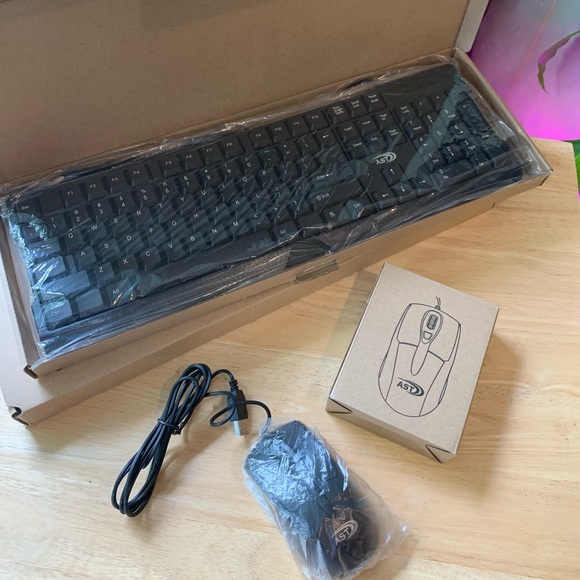 AST | Accessories | Ast Kin6 Usb Keyboard And Ast Mouse | Poshmark